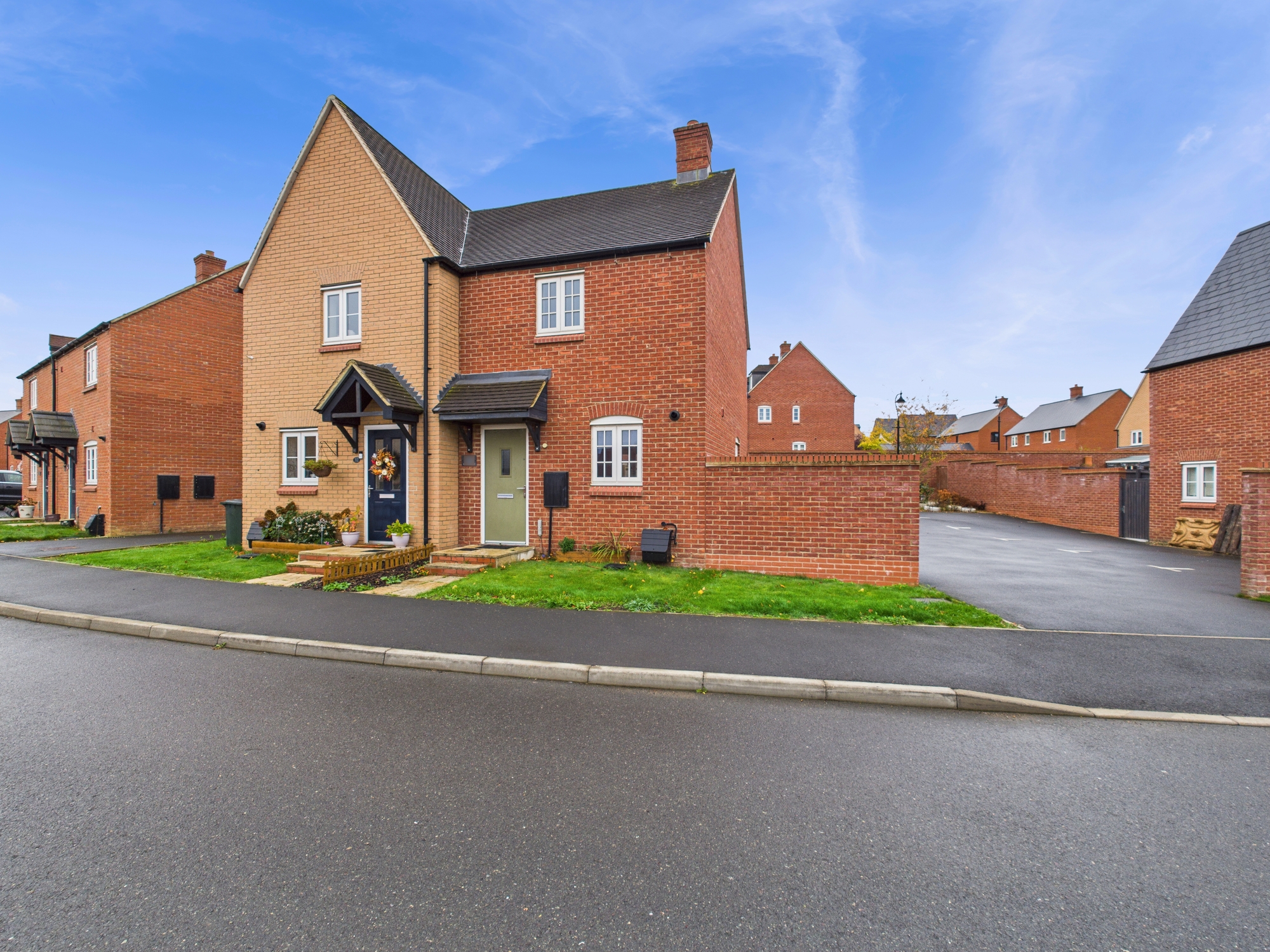 Property Listings - Towcester Homes
