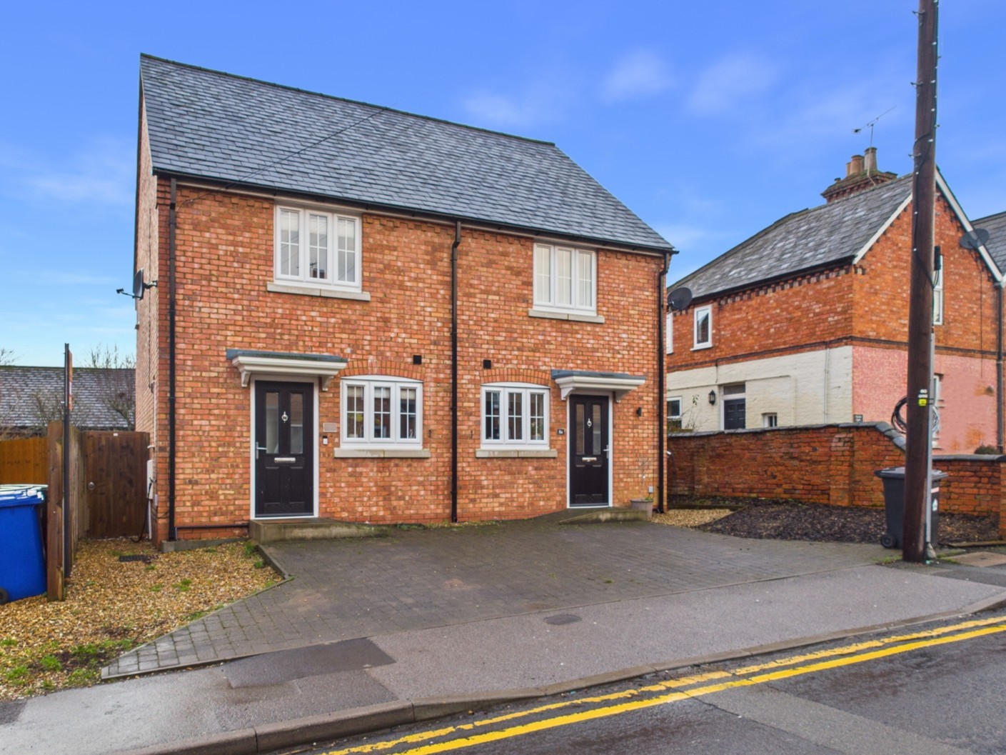 Property Listings - Towcester Homes