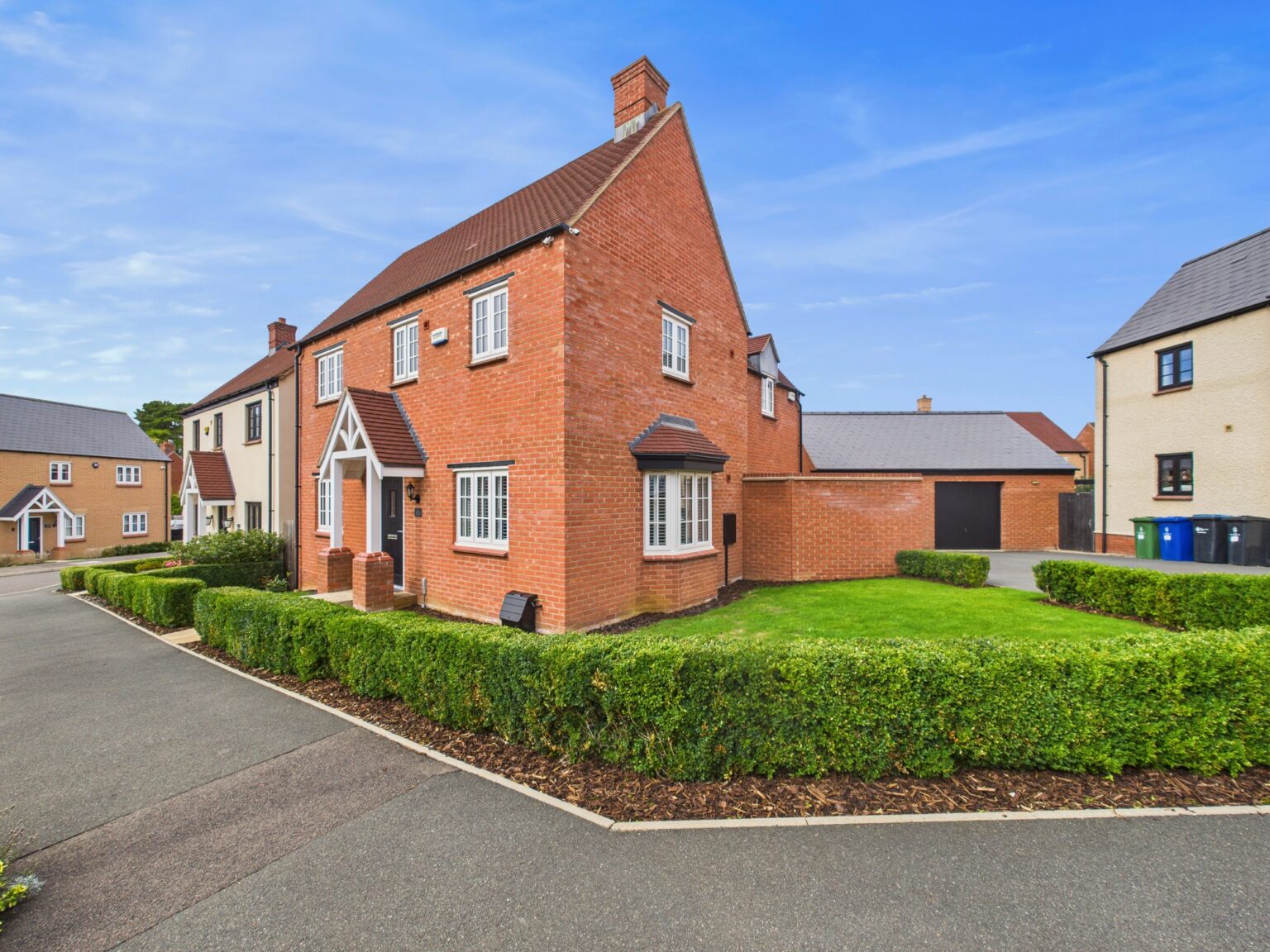 Property Listings - Towcester Homes